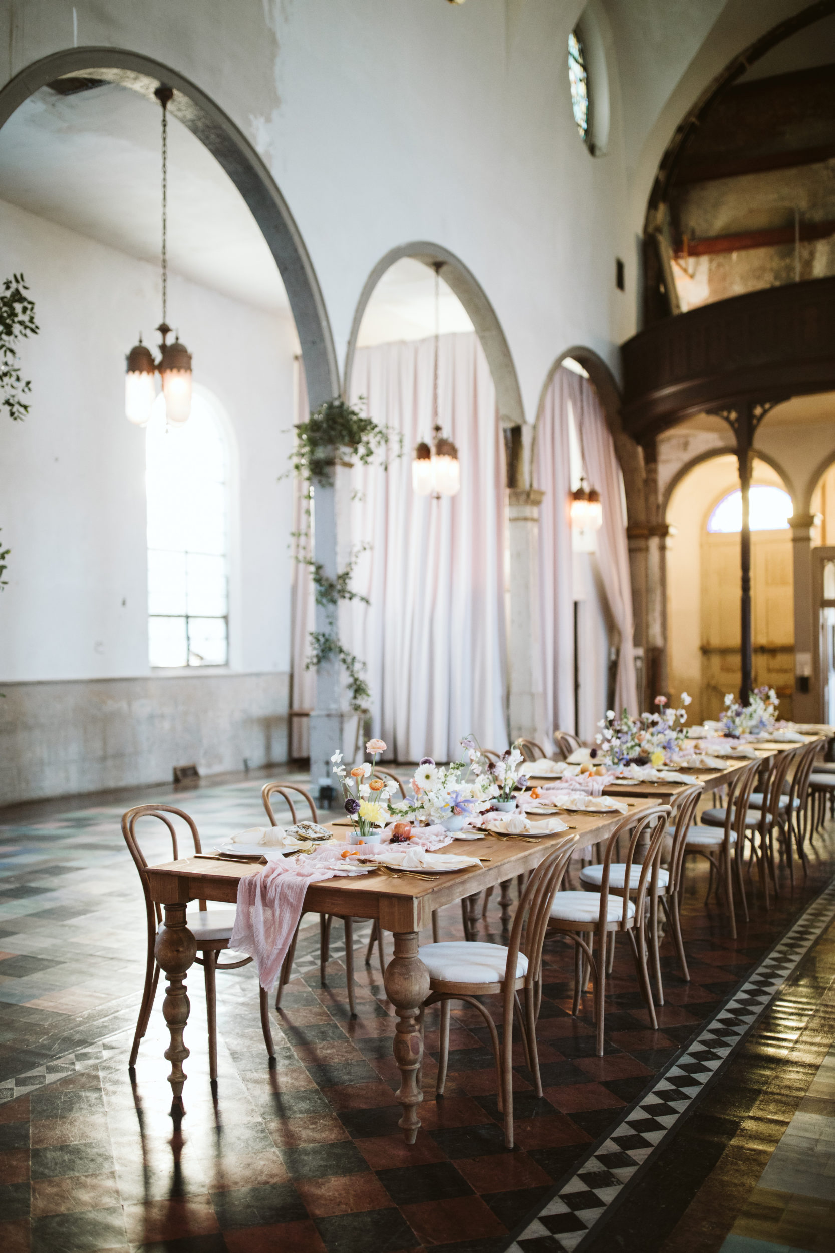 Party Rentals Delivered - 5 Place Setting Ideas You’ll Want to Remember ...